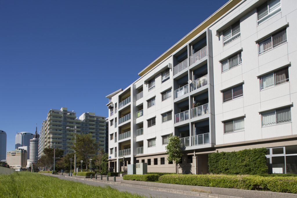 Dormitory - Okinawa - Go! Go! Nihon