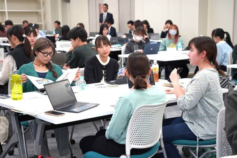 Eikei University of Hiroshima - Go! Go! Nihon